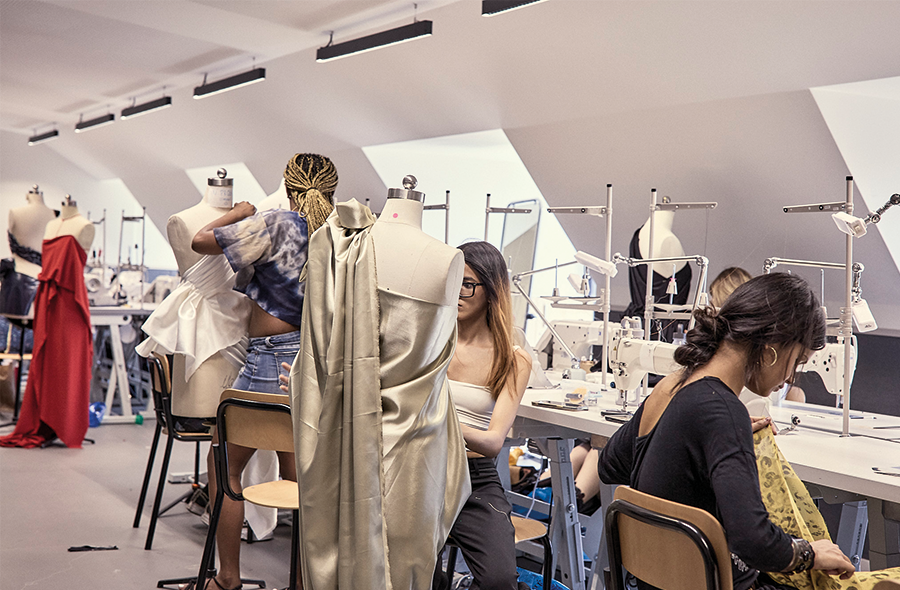 École de Mode à Paris - IFA Paris : Stylisme & Fashion Business